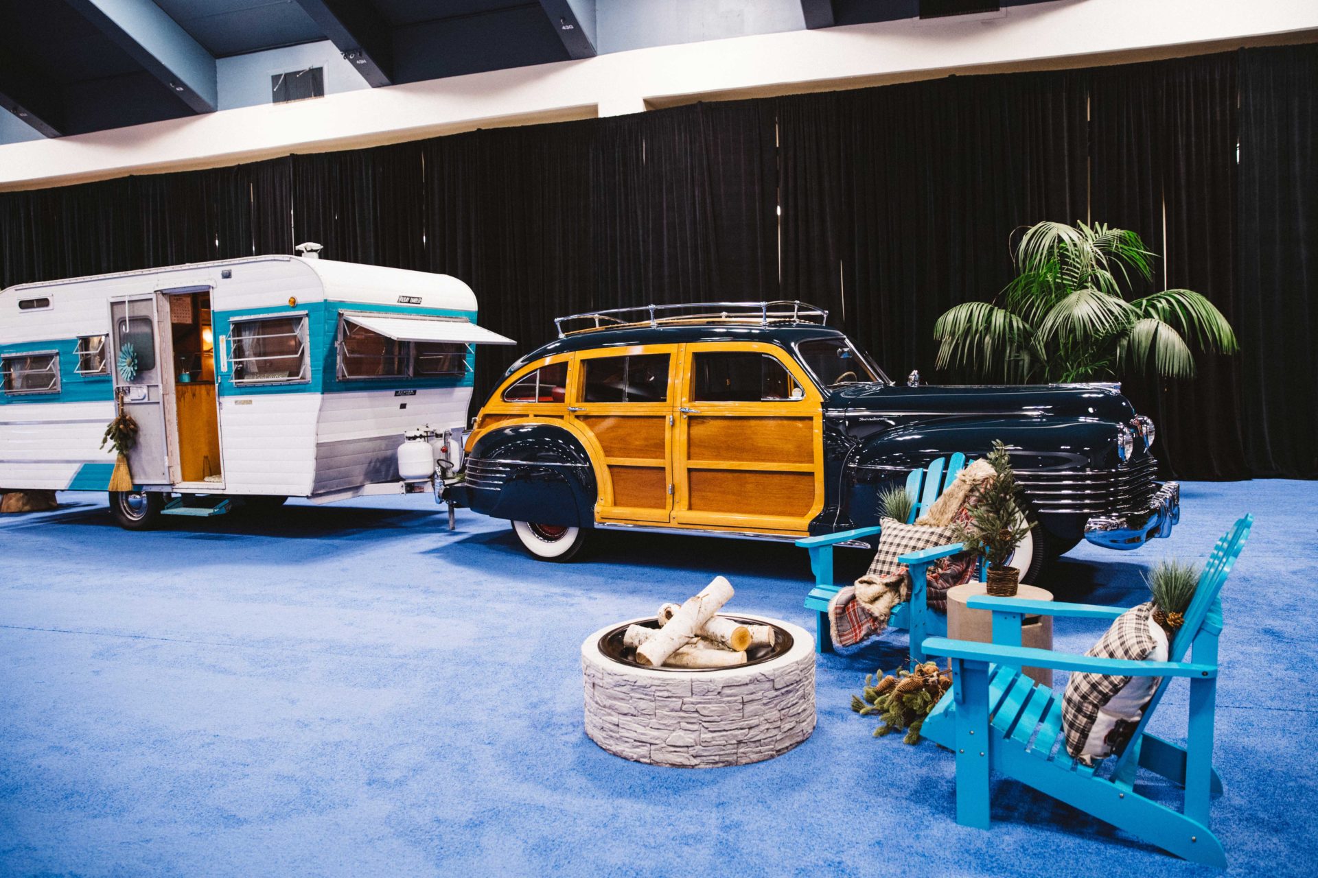 Celebrating the History of Classic Automobiles | Art U News