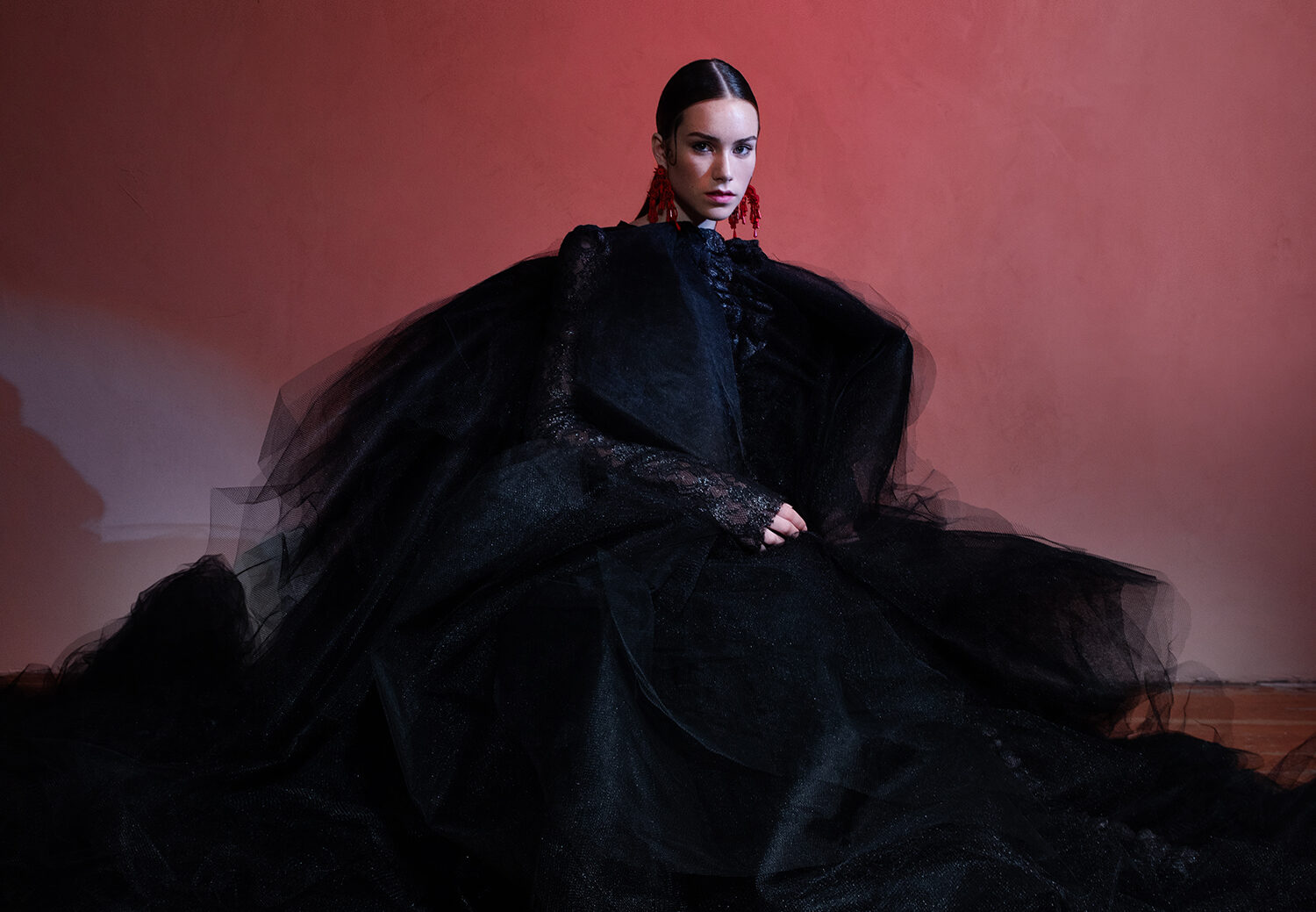 Alumna Anna Yinan Zhou Talks "Project Runway" Experience